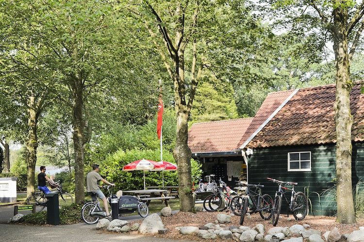 9 Vakantieparken in Drenthe op de mooiste locaties - Roompot
